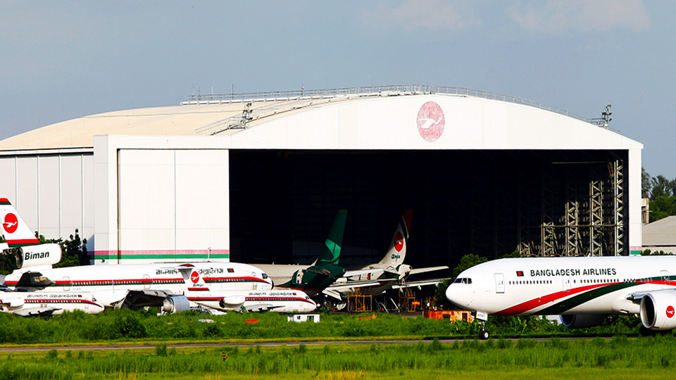 Biman slammed for BDT 1,000cr damage to eight aircraft